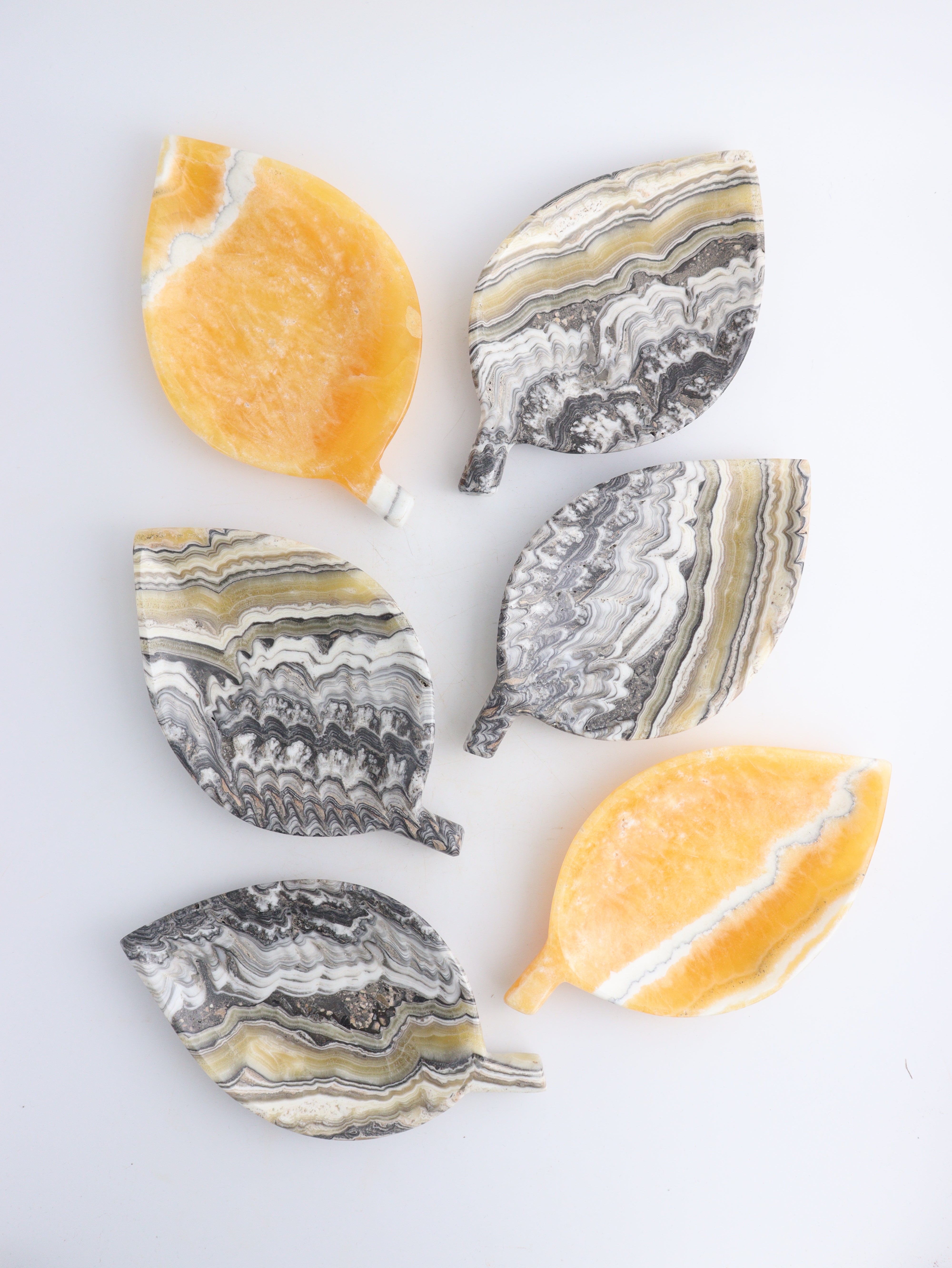 Onyx Leaf Plates | Wholesale Crystals Vendor – Mi Esperanza Minerals