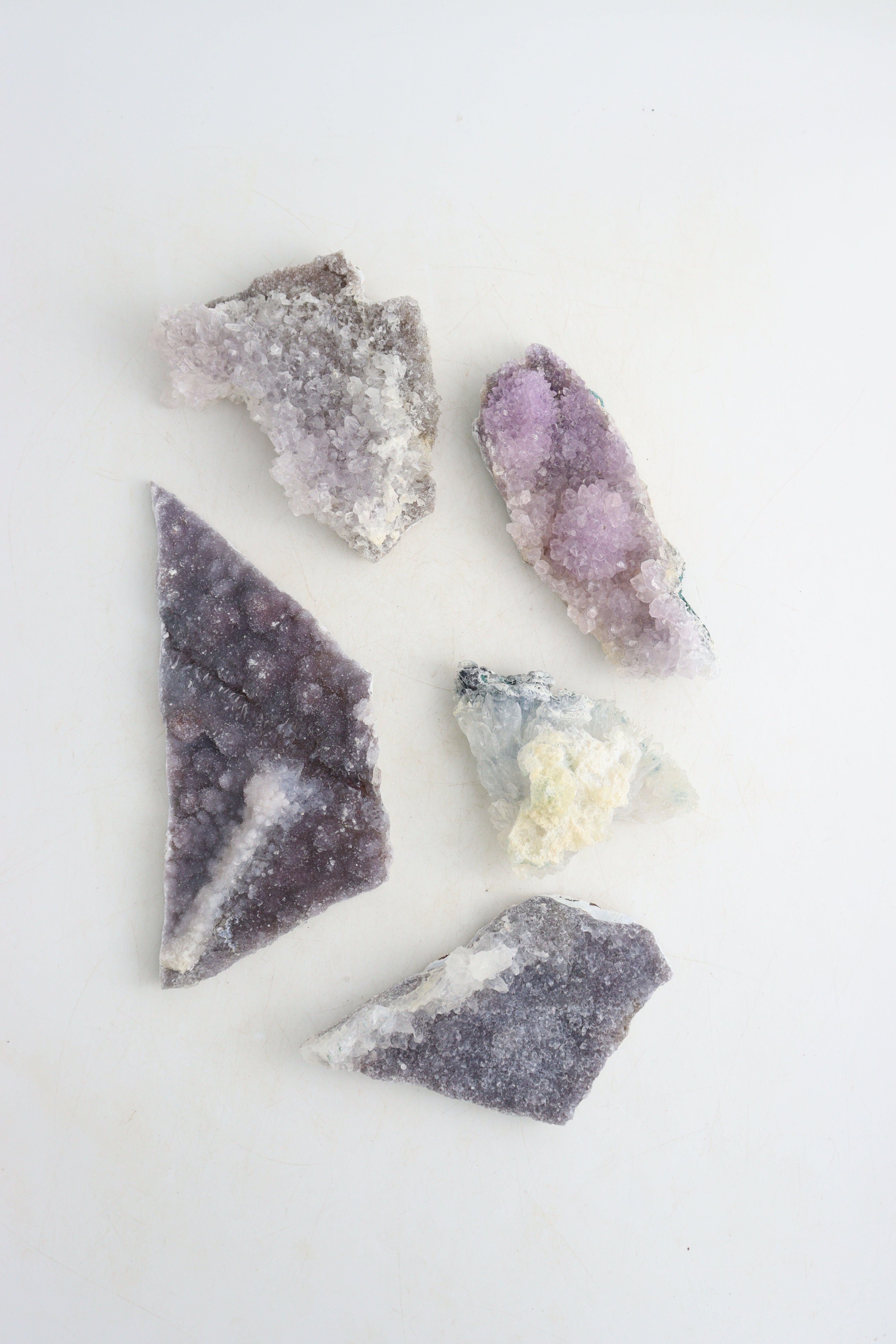 Wholesale Amethyst Crystal Clusters – Mi Esperanza Minerals