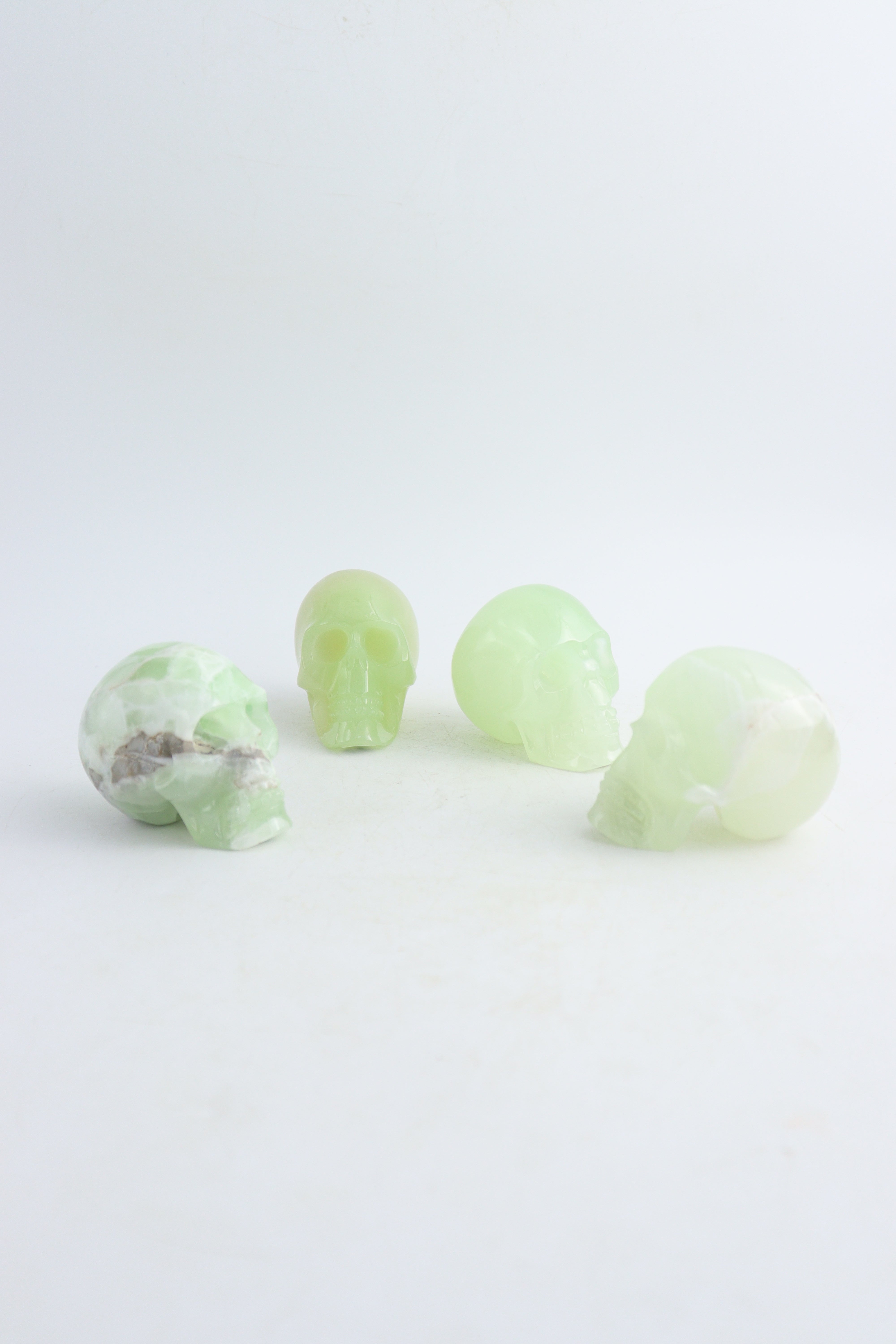 Calcite Small Skulls | Wholesale Crystals Vendor – Mi Esperanza Minerals