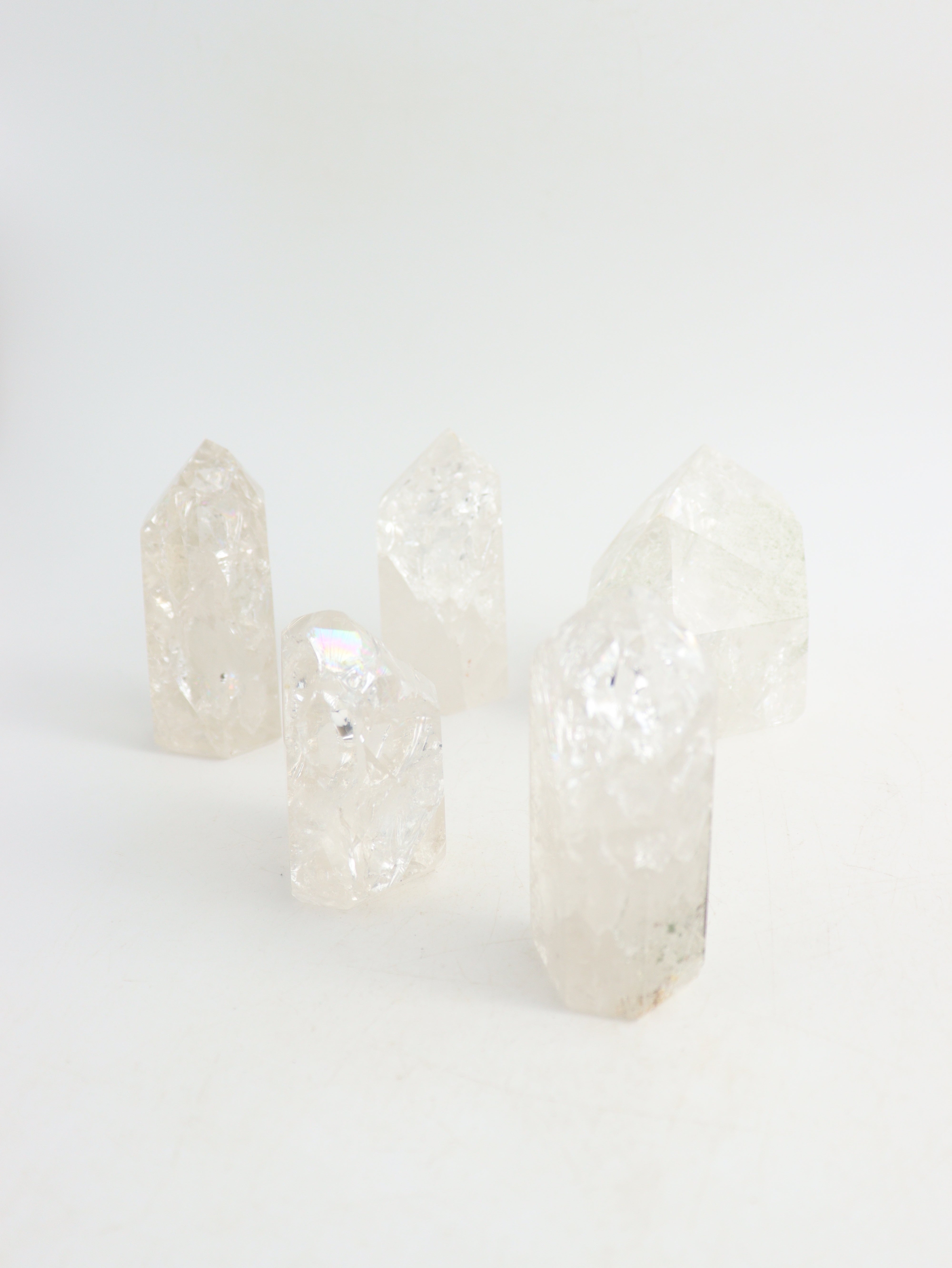 Wholesale Crackle Quartz Towers – Mi Esperanza Minerals