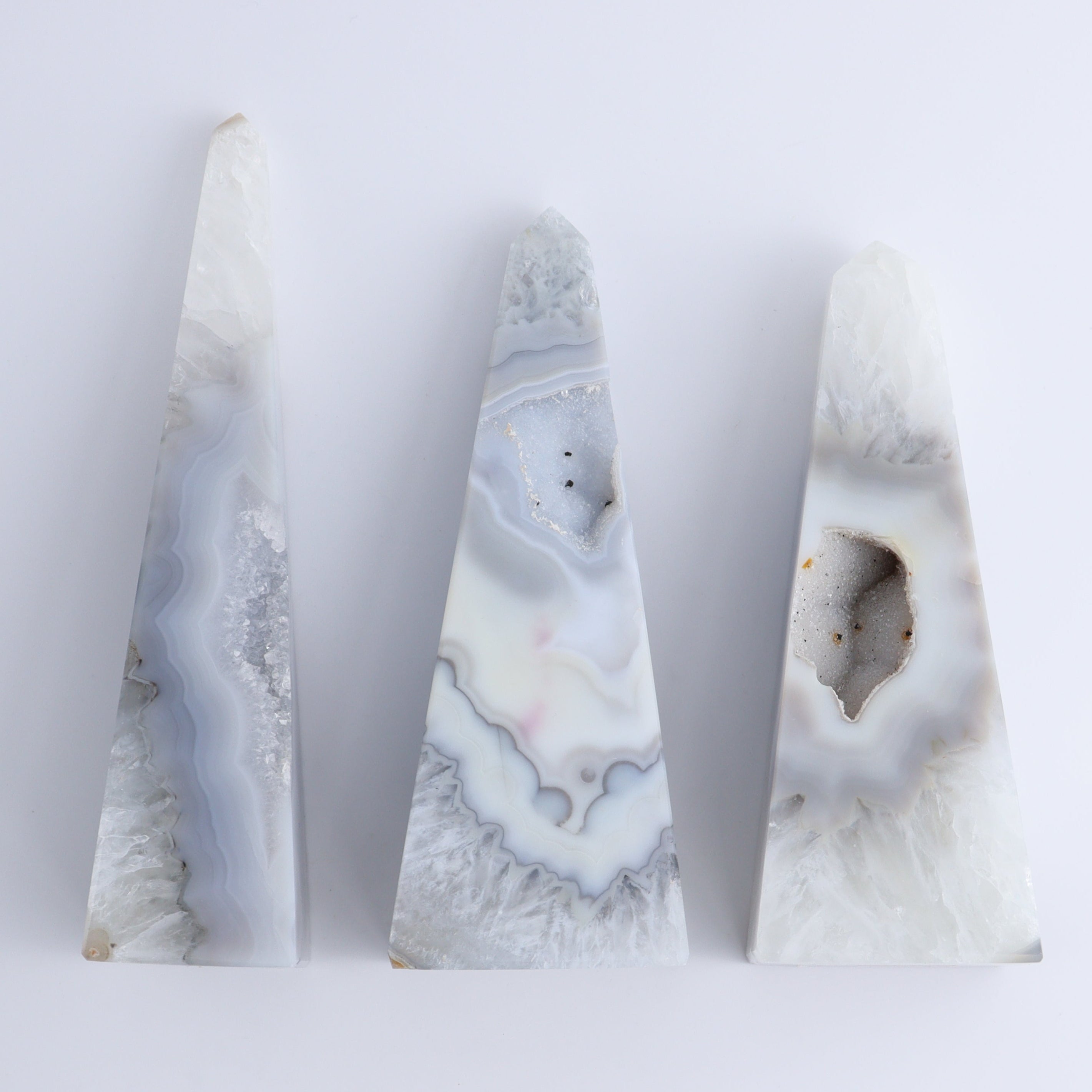 Agate Obelisk Set of 3 – Mi Esperanza Minerals