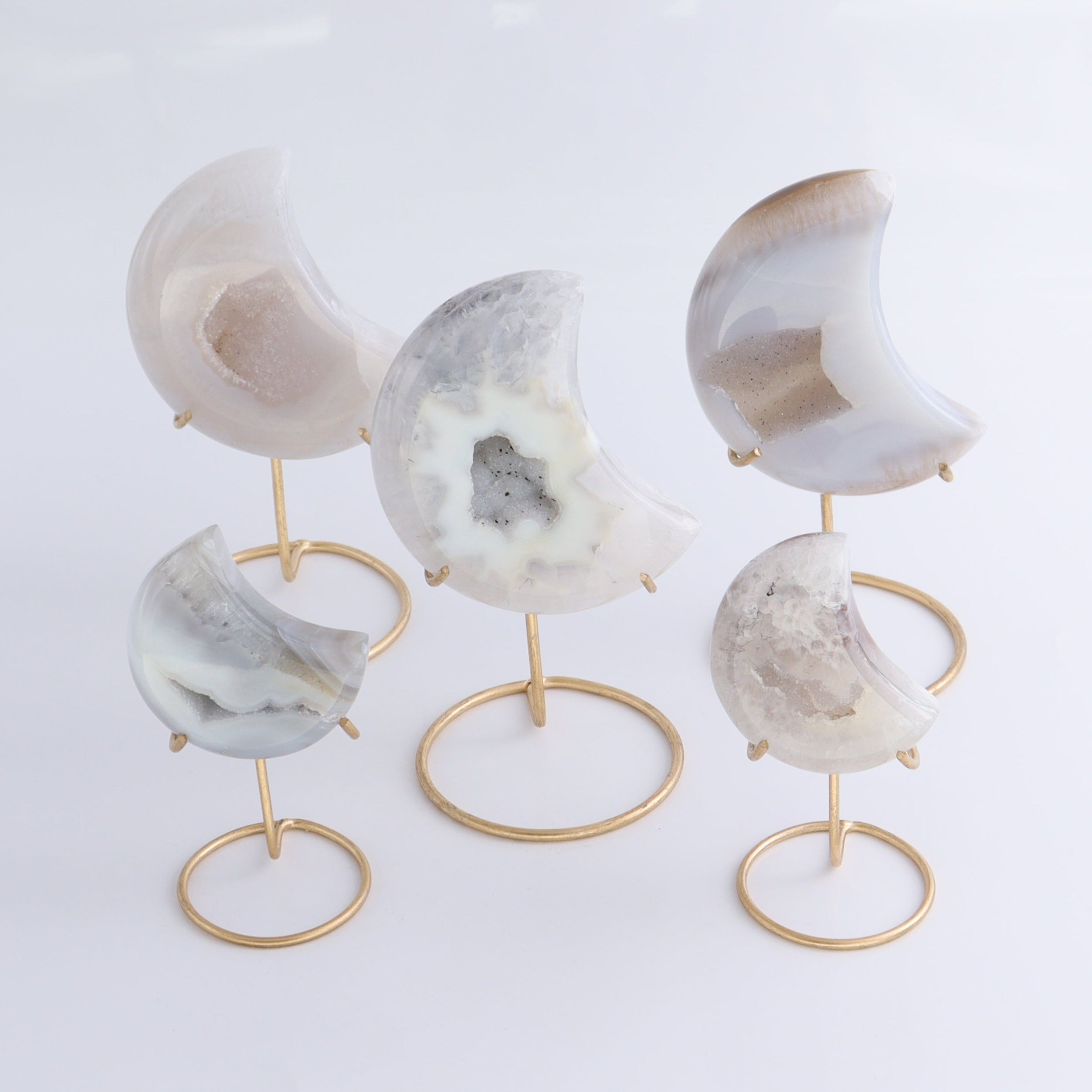 Agate Moons with Stand Set of 5 – Mi Esperanza Minerals