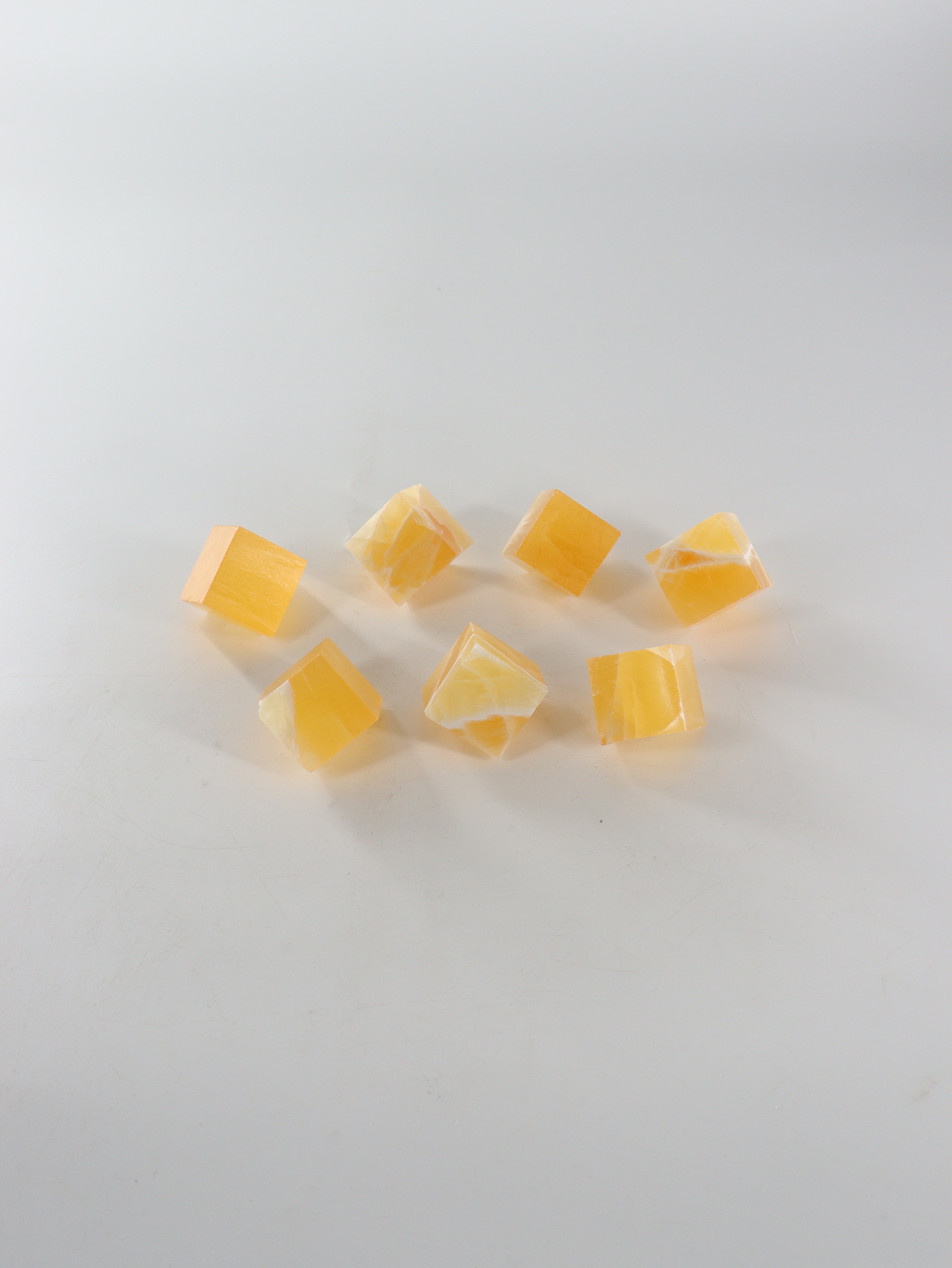 Calcite Cubes Set of 7 – Mi Esperanza Minerals