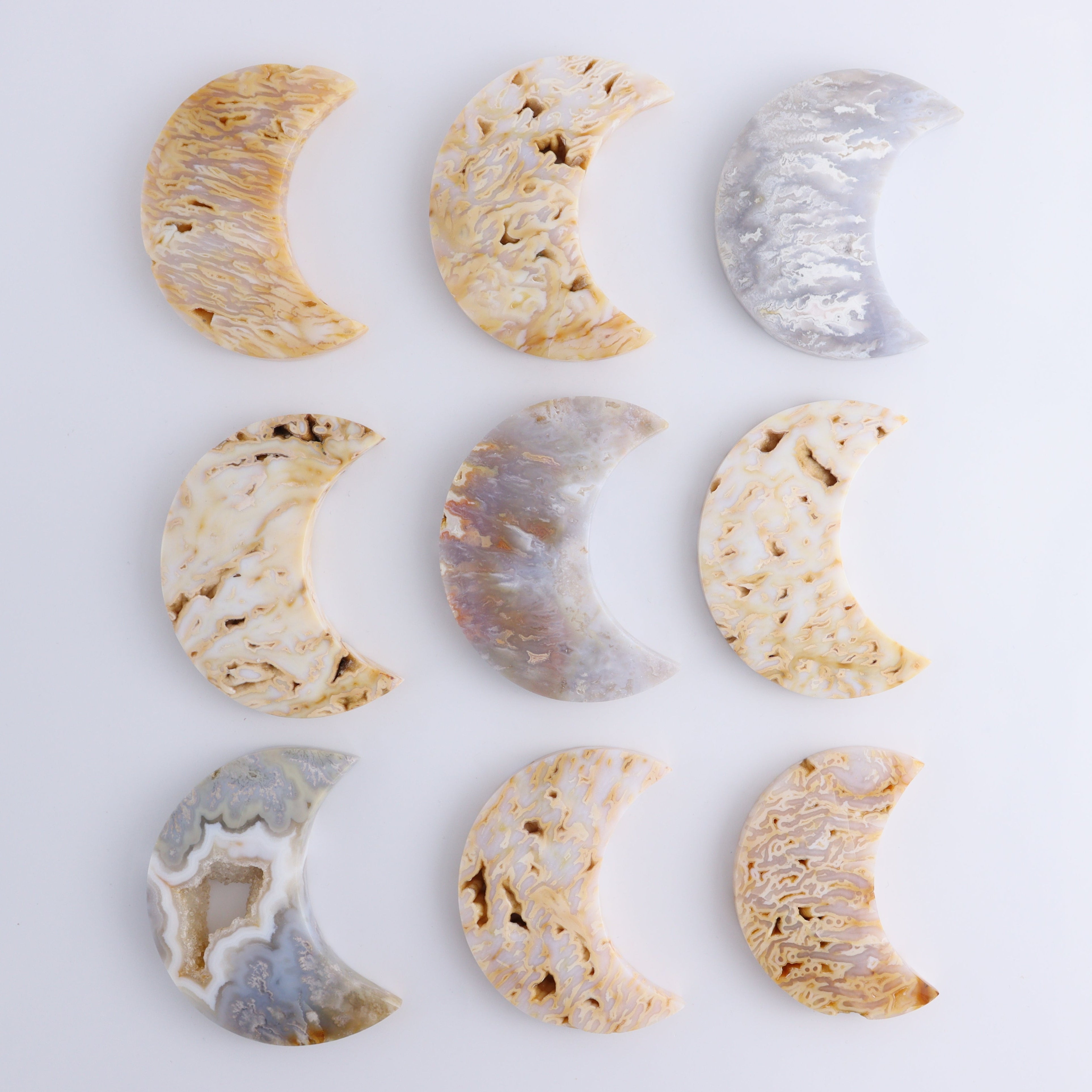 Agate Moons Set of 9 – Mi Esperanza Minerals