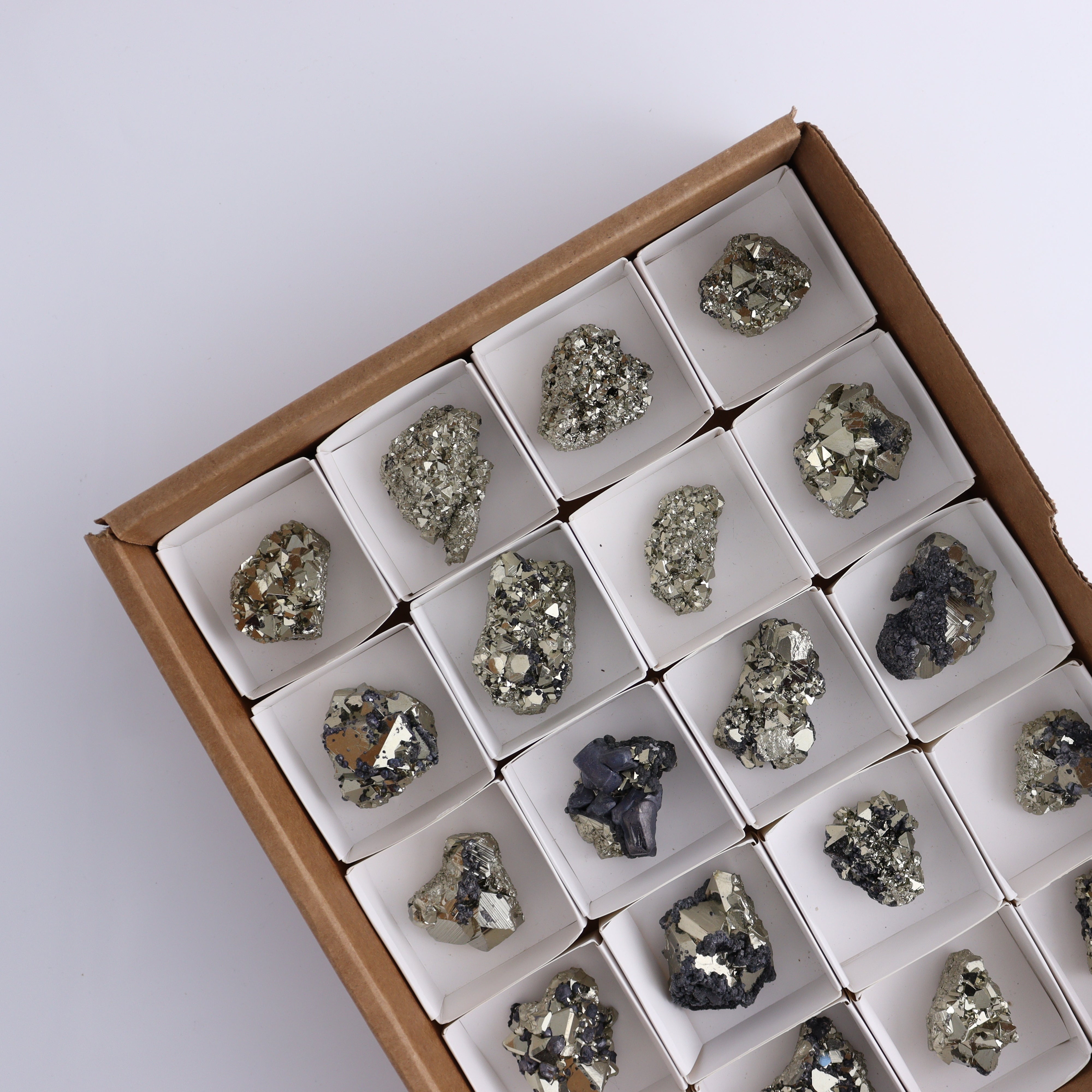 Octahedral Pyrite Clusters Set of 20 – Mi Esperanza Minerals