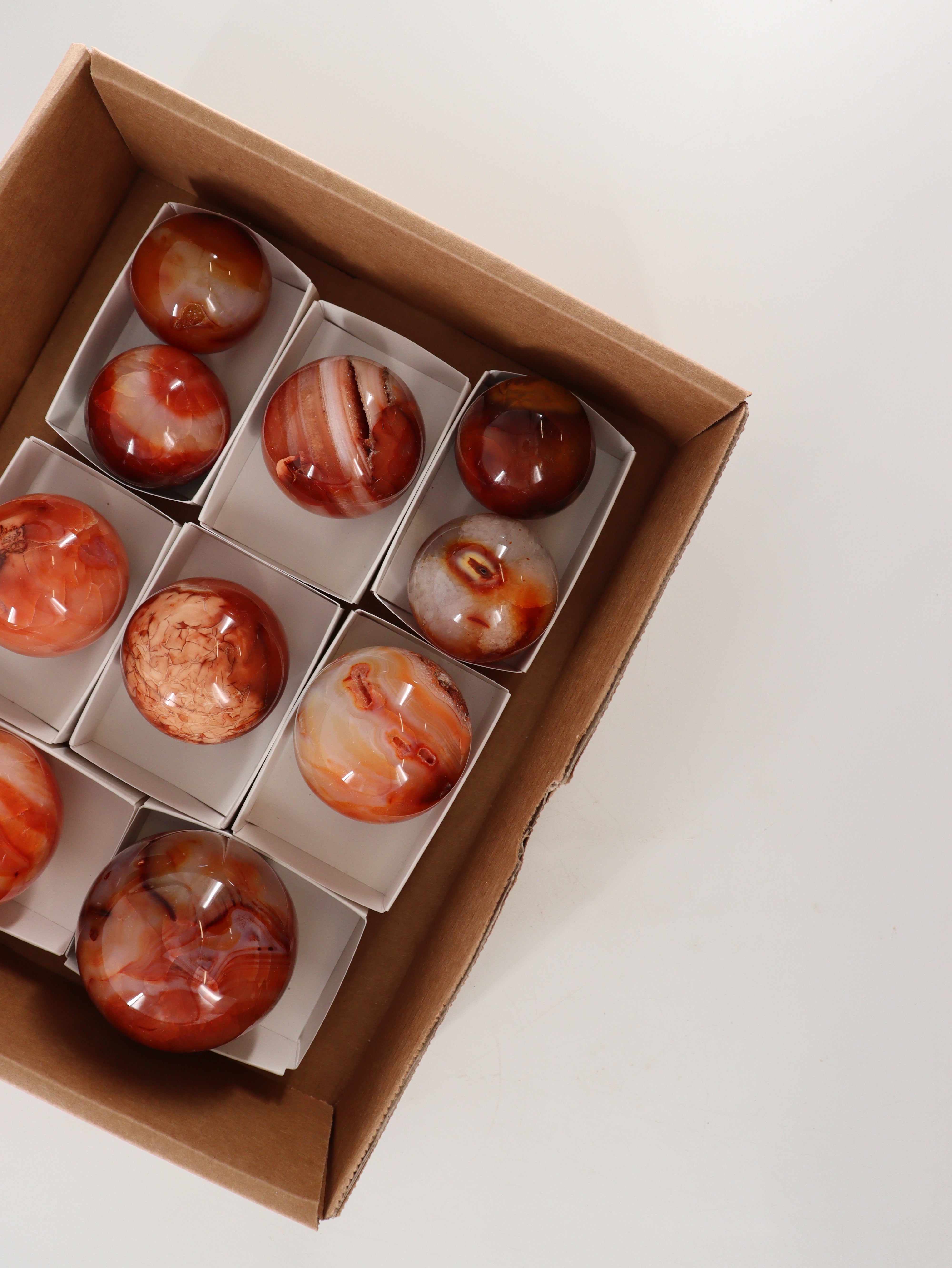 Carnelian Spheres Set of 10 – Mi Esperanza Minerals