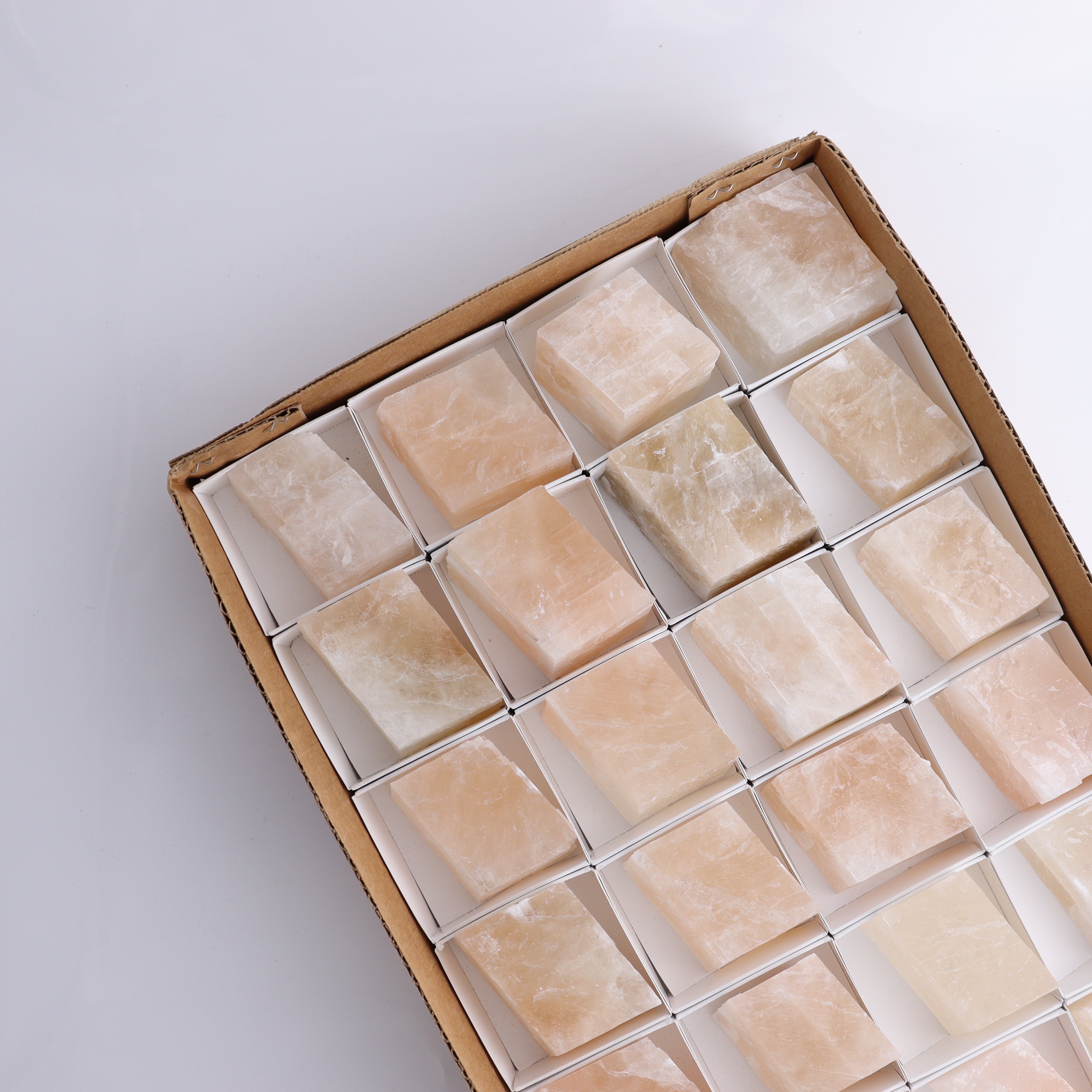 Pink Optical Calcite Flats of 24 – Mi Esperanza Minerals