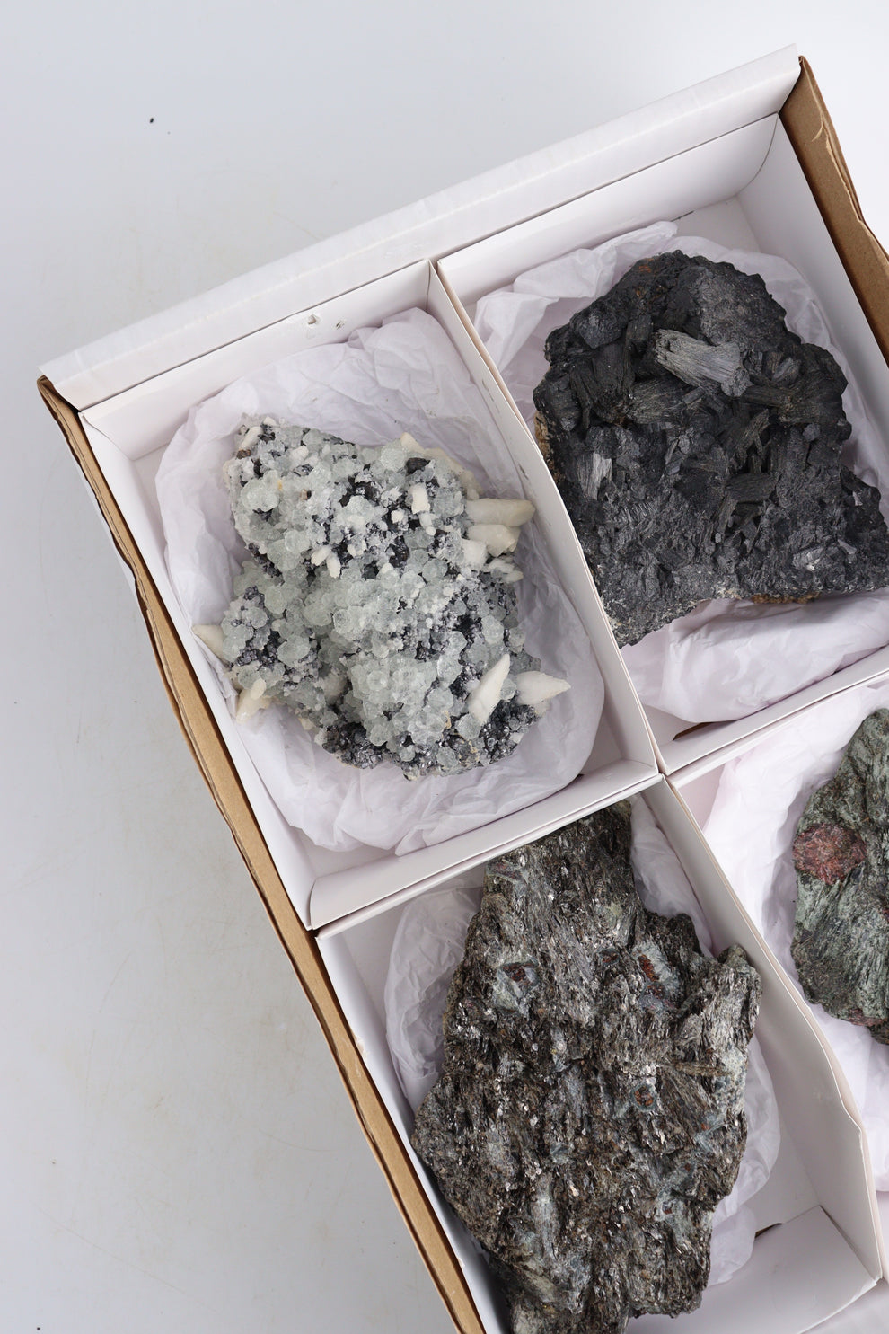 Mixed Mexican Minerals Flat | Wholesale Crystals Vendor – Mi Esperanza ...
