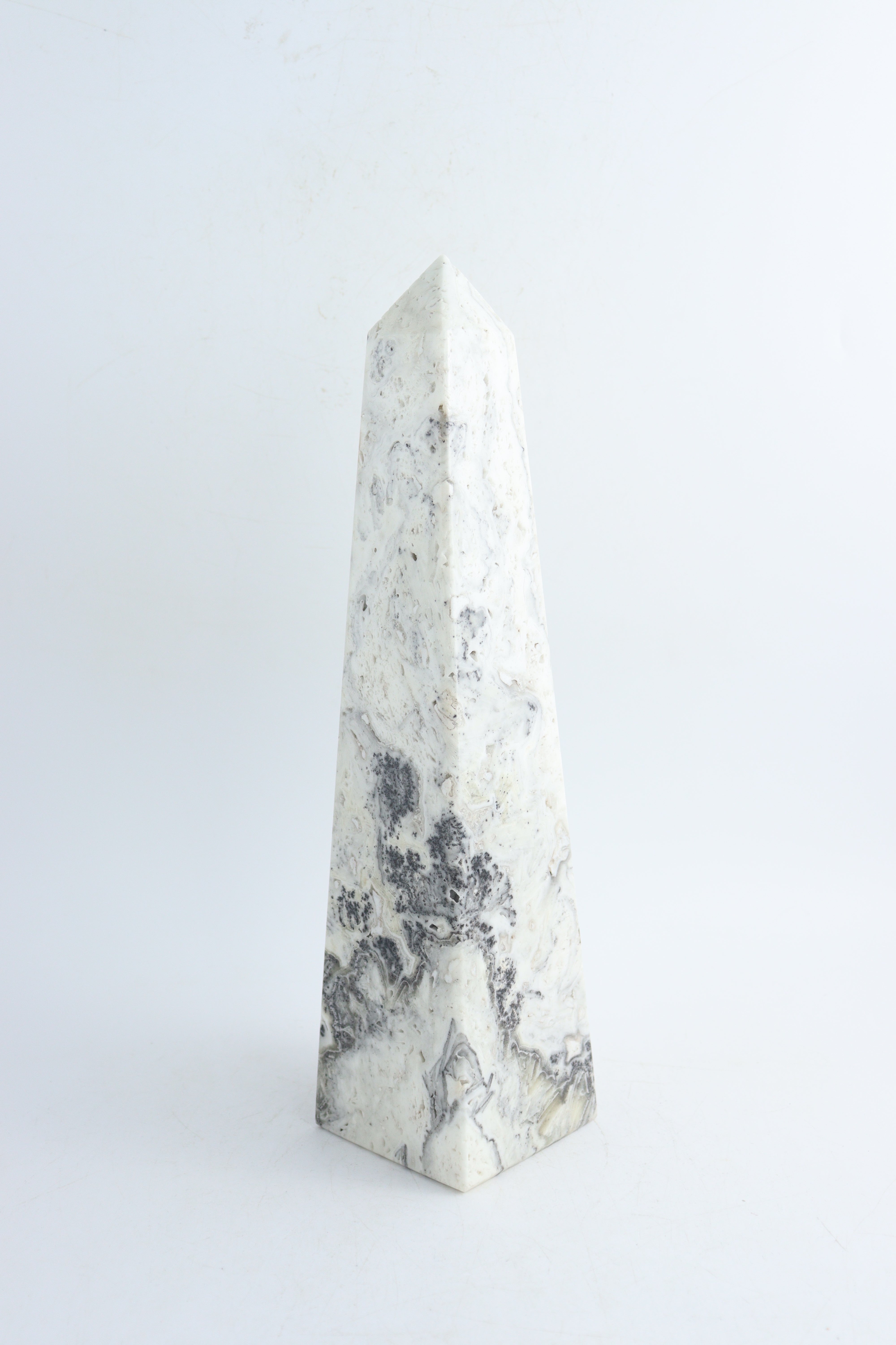 Onyx Tower | Wholesale Crystals Vendor – Mi Esperanza Minerals