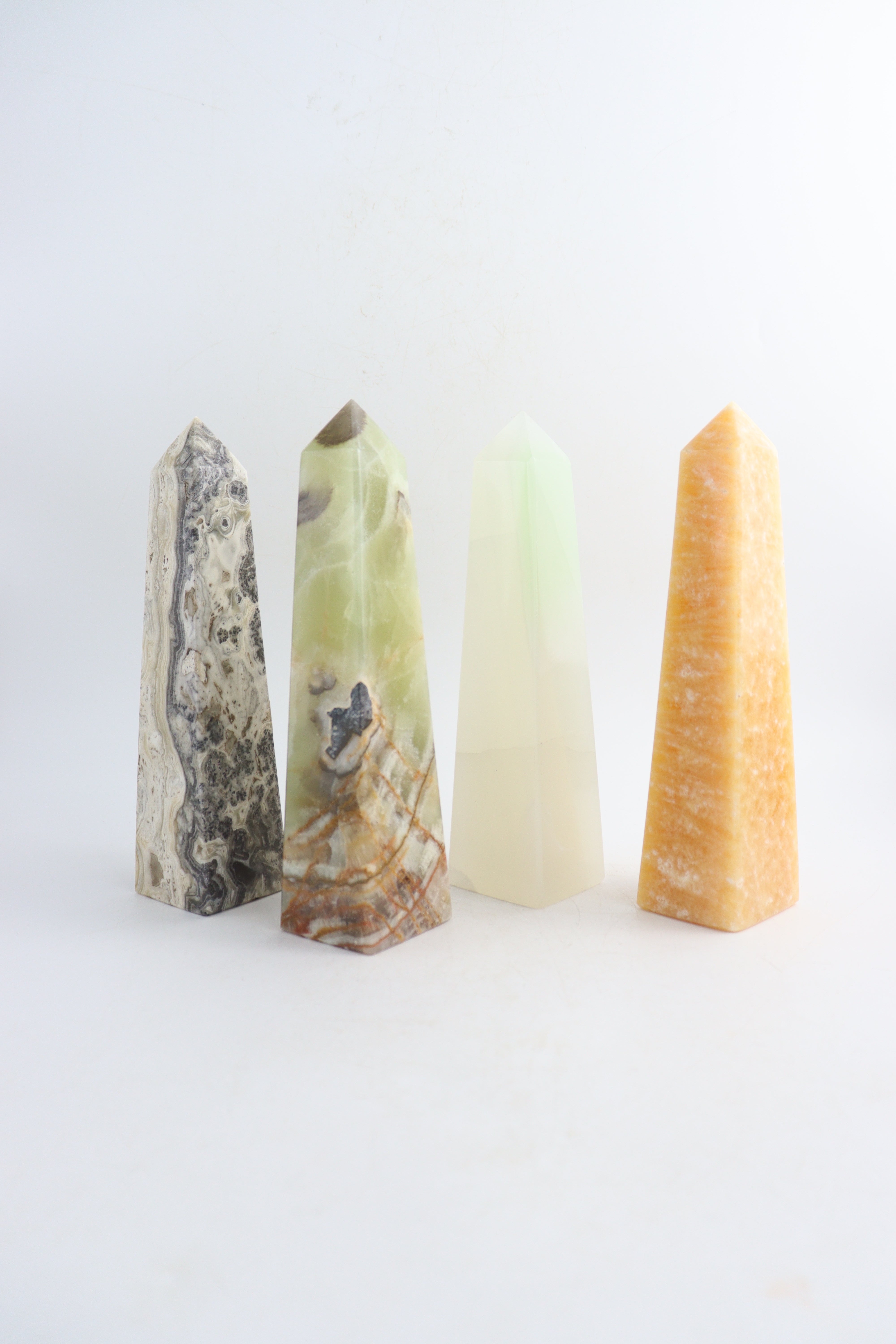 Onyx Towers | Wholesale Crystals Vendor – Mi Esperanza Minerals