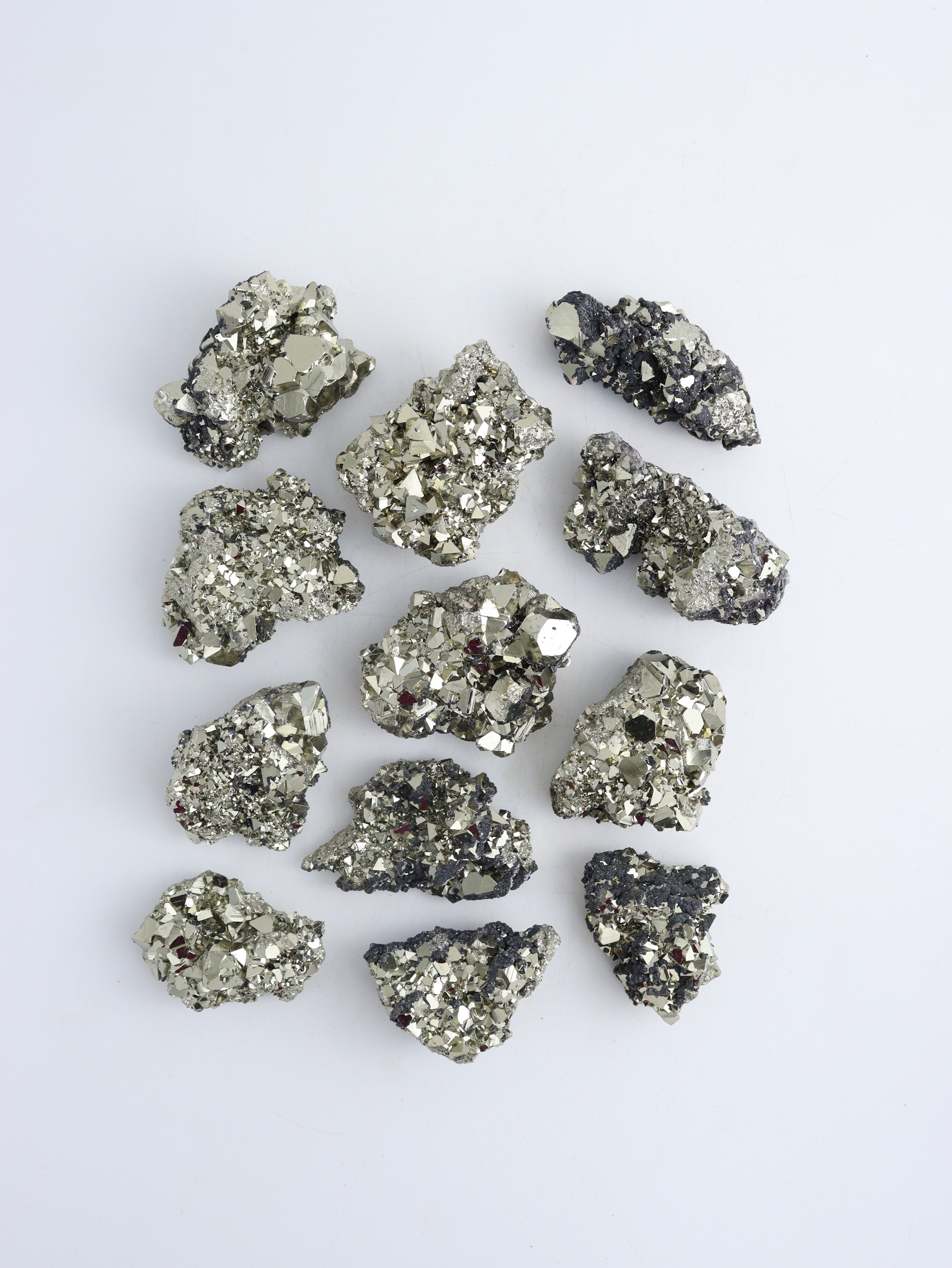 Pyrite Cluster Flat – Mi Esperanza Minerals