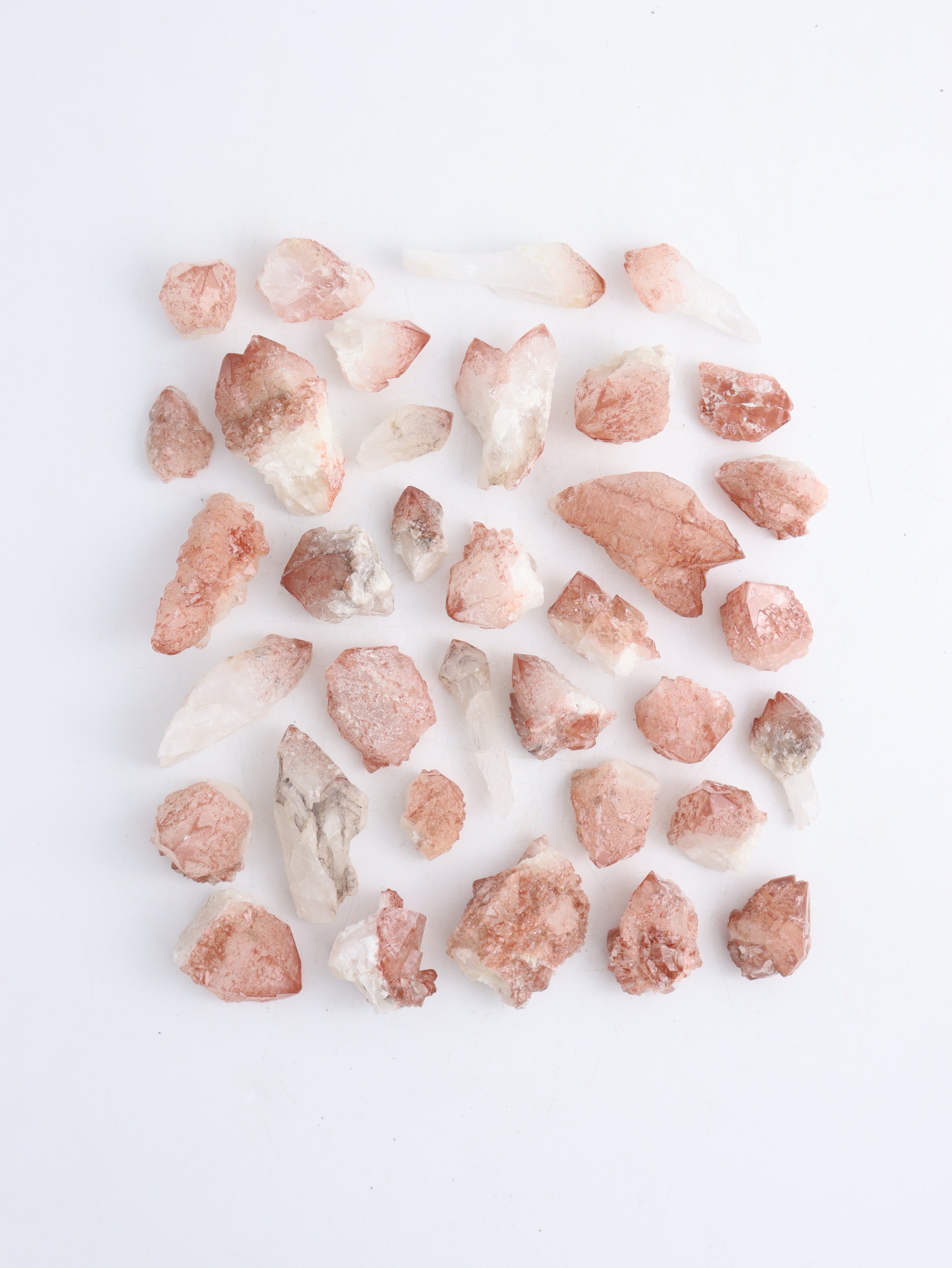 Red Quartz Cluster Flat | Wholesale Crystals Vendor – Mi Esperanza Minerals