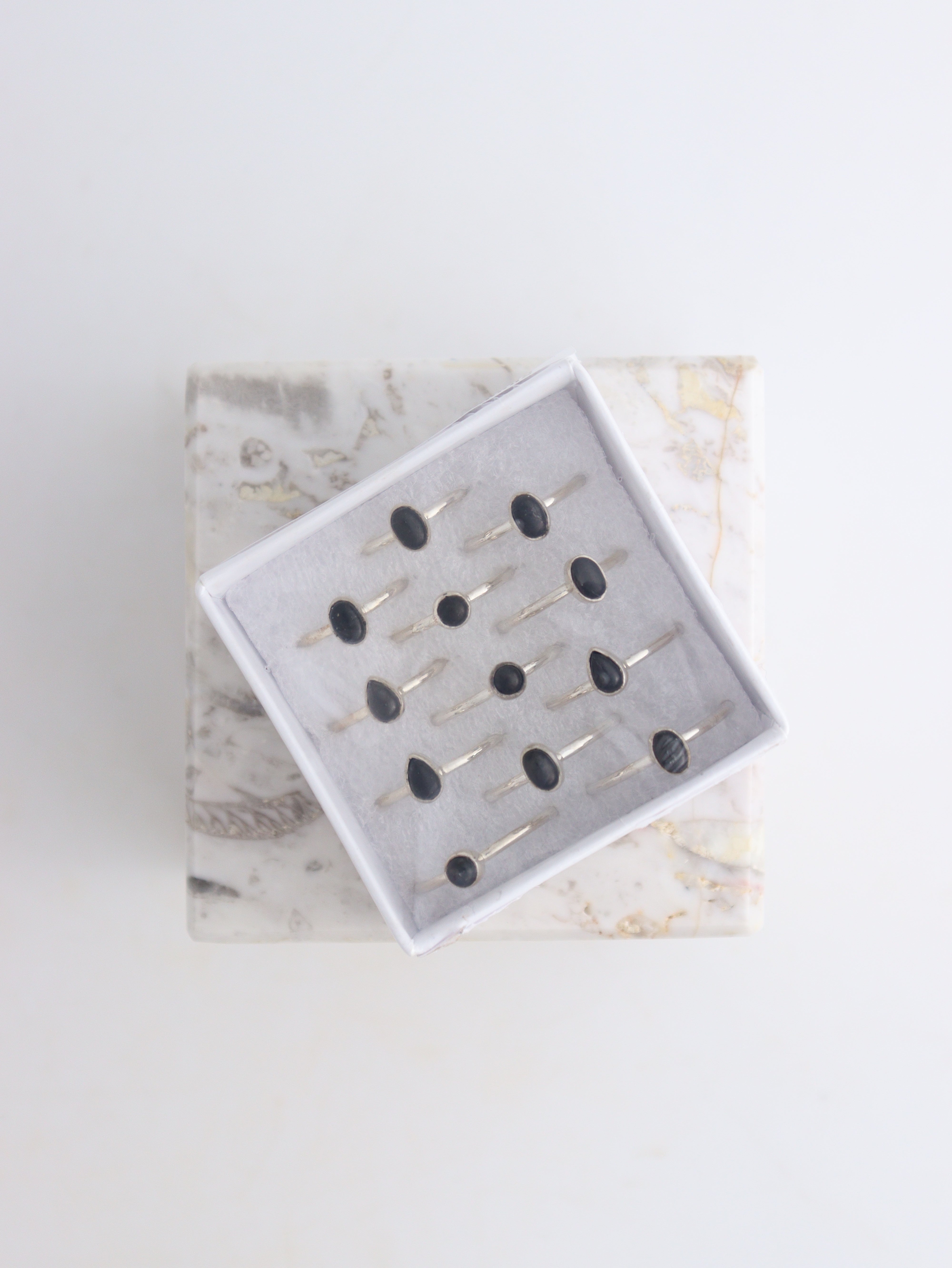 Shungite Rings Box of 12 | Wholesale Crystals Vendor – Mi Esperanza ...