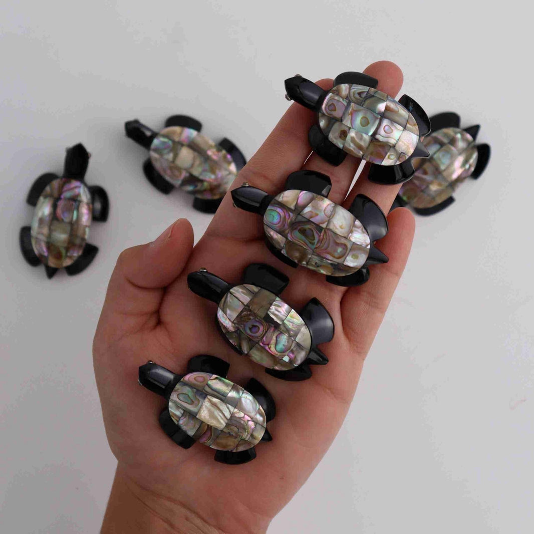 Shop Wholesale Animal Carvings – Mi Esperanza Minerals